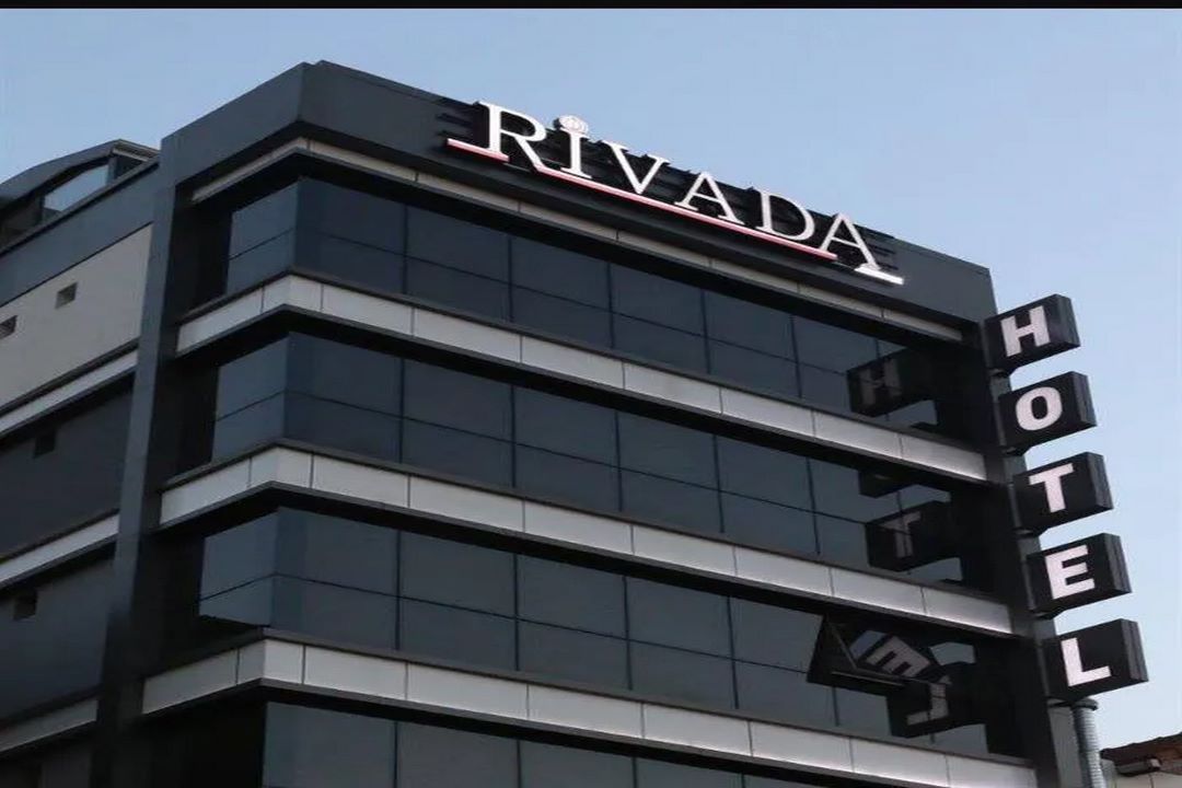 Rivada Hotel